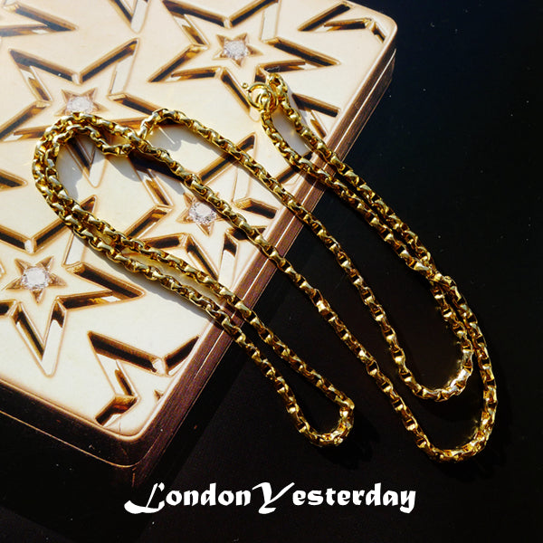 VICTORIAN CLASSIC 9CT GOLD MARKED LONG CHAIN - SHECH